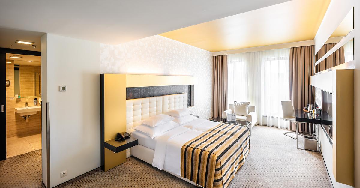 DELUXE ROOMS | Grandior Hotel Prague, Prague